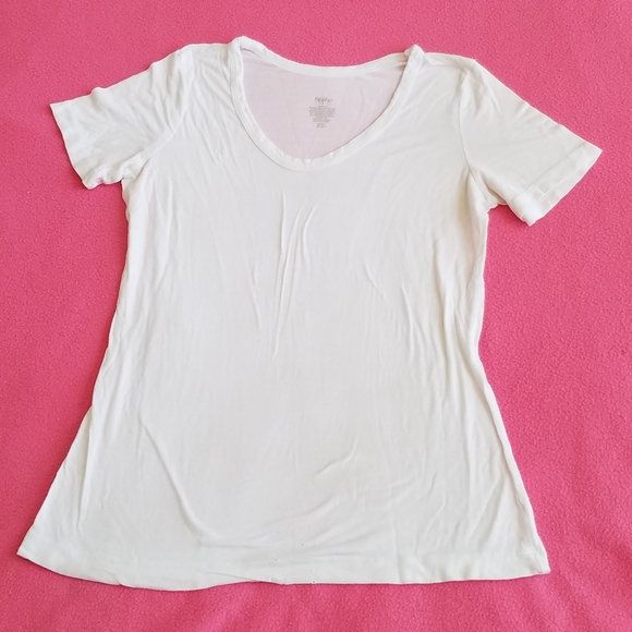 Tops | Basic White Tee | Poshmark